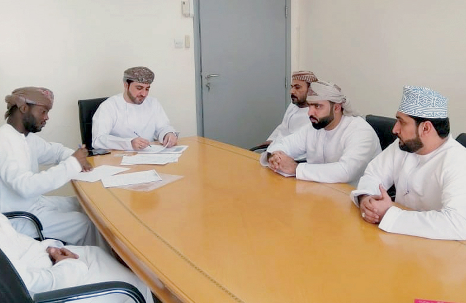 3,593 job-seekers invited for interviews this week - Oman Observer