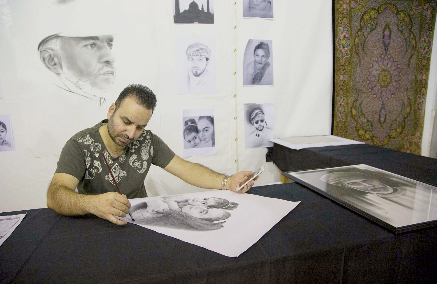 Iranian art works a big draw at Muscat fest - Oman Observer