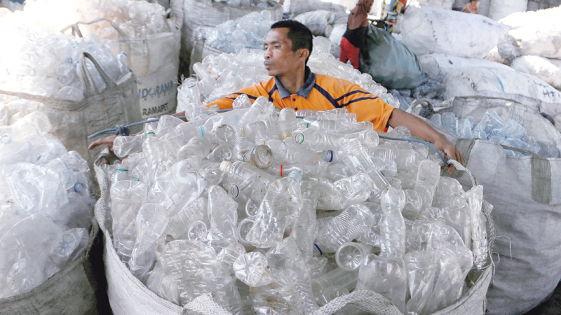 South East Asian nations aim to curb plastic debris - Oman Observer