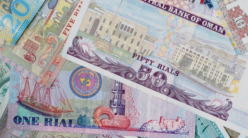Replace old Omani banknotes in two days - Oman Observer