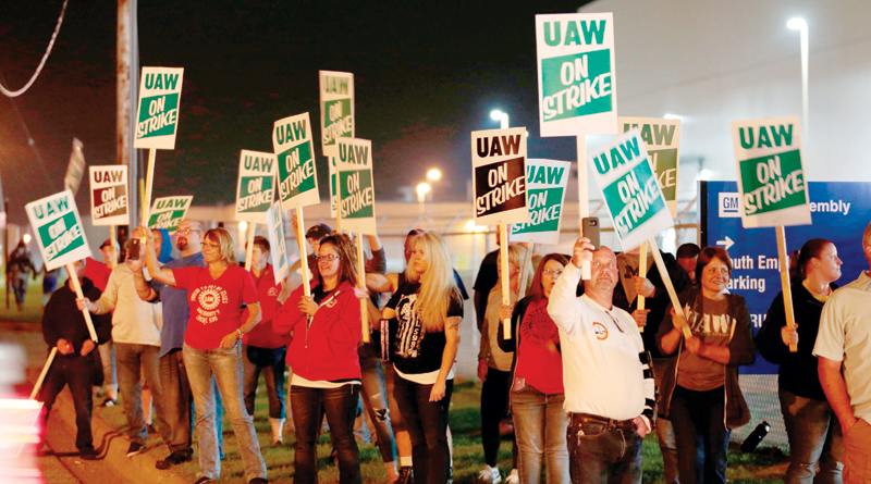 46,000 GM auto workers strike in US - Oman Observer