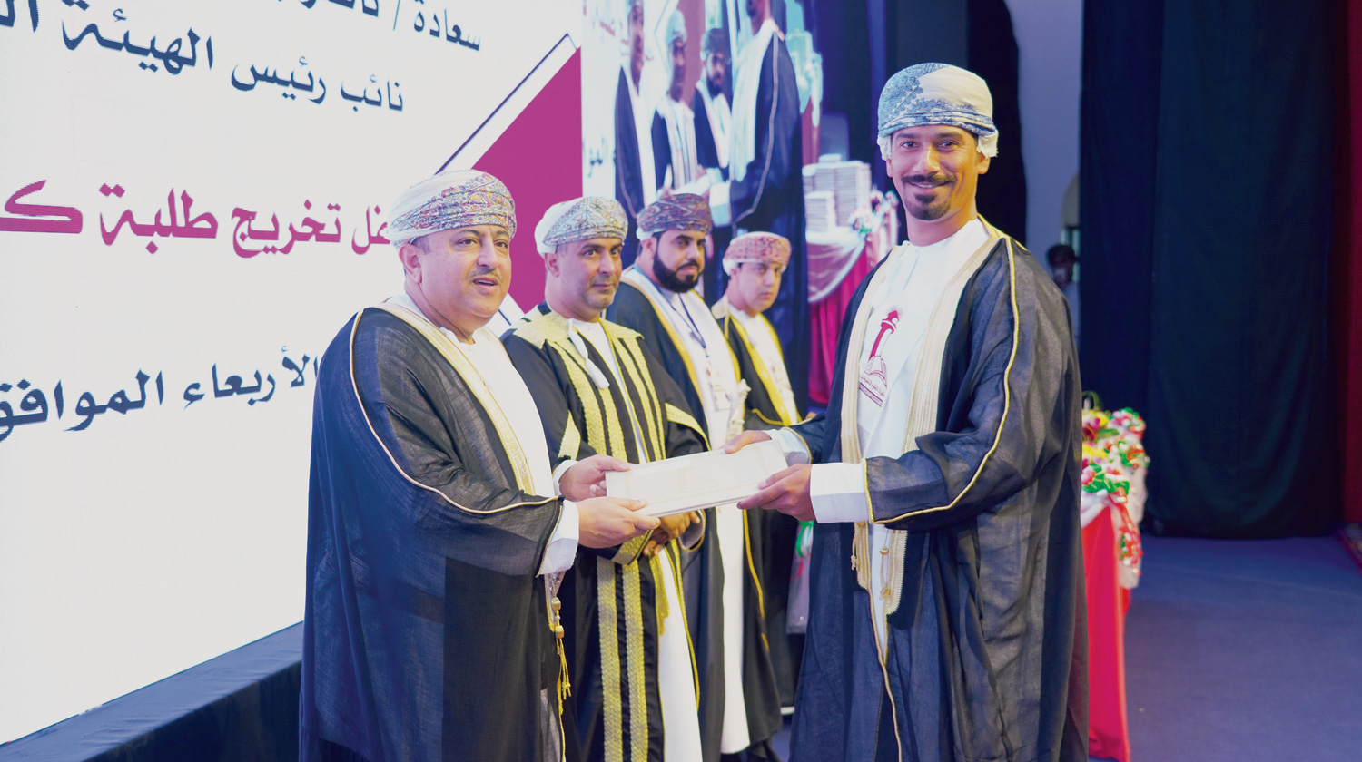 Rustaq college celebrates graduation - Oman Observer