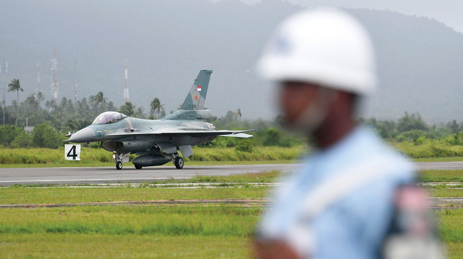 Indonesia’s air force deploys fighter jets in stand-off with China ...