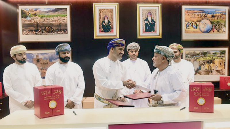 Office of HM’s Adviser and Oman Post sign MoU - Oman Observer