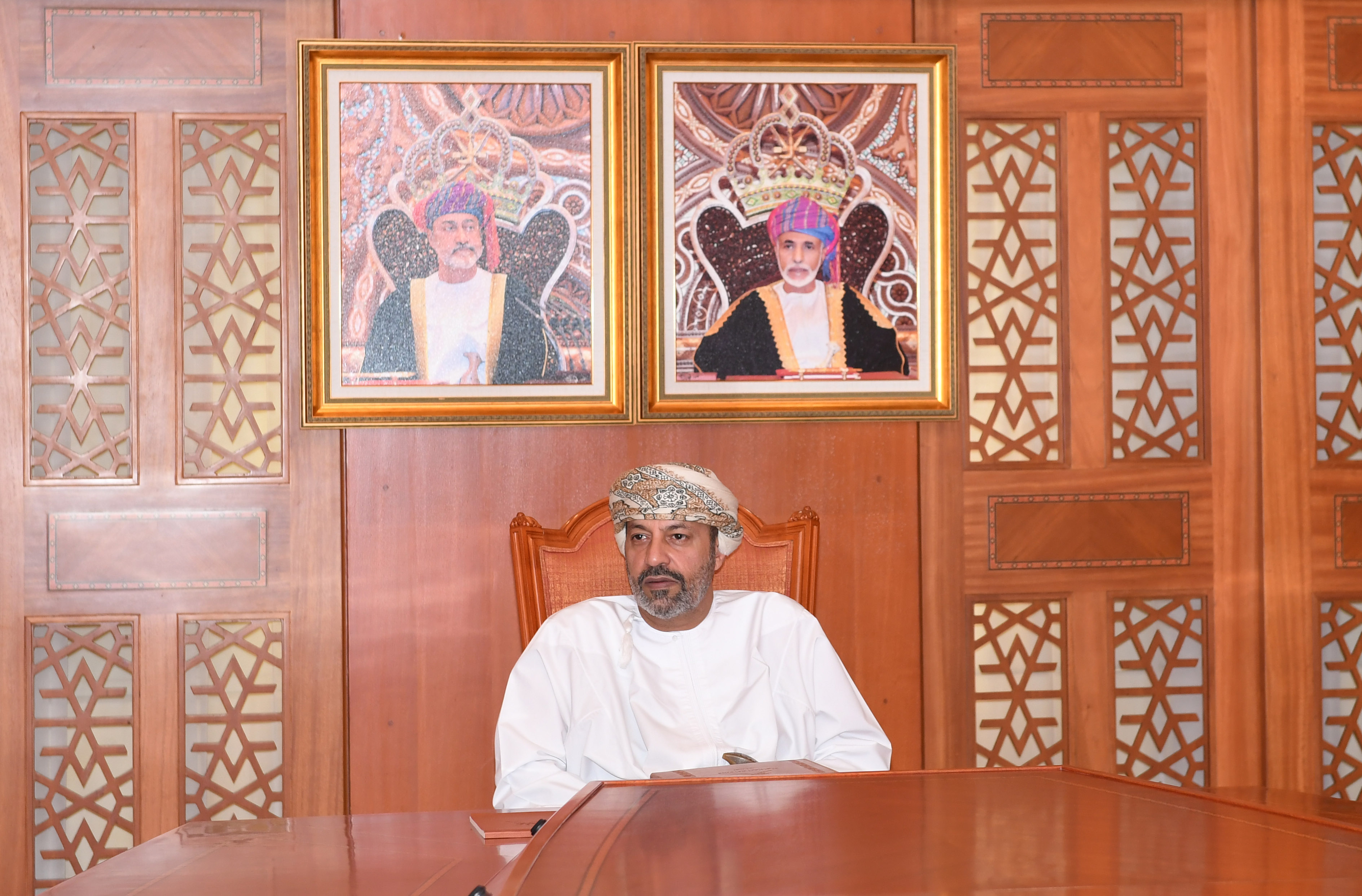 First meeting of "Governorates Affairs Council" discusses key issues ...