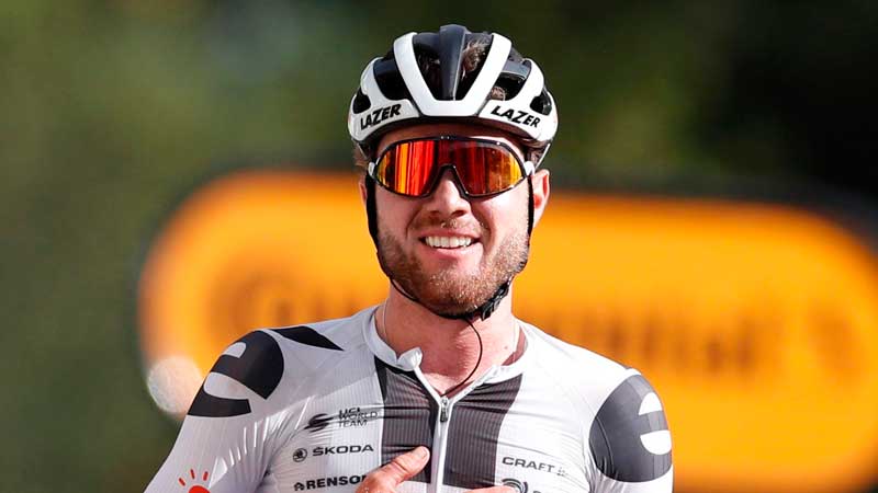 Hirschi soloes to maiden win - Oman Observer