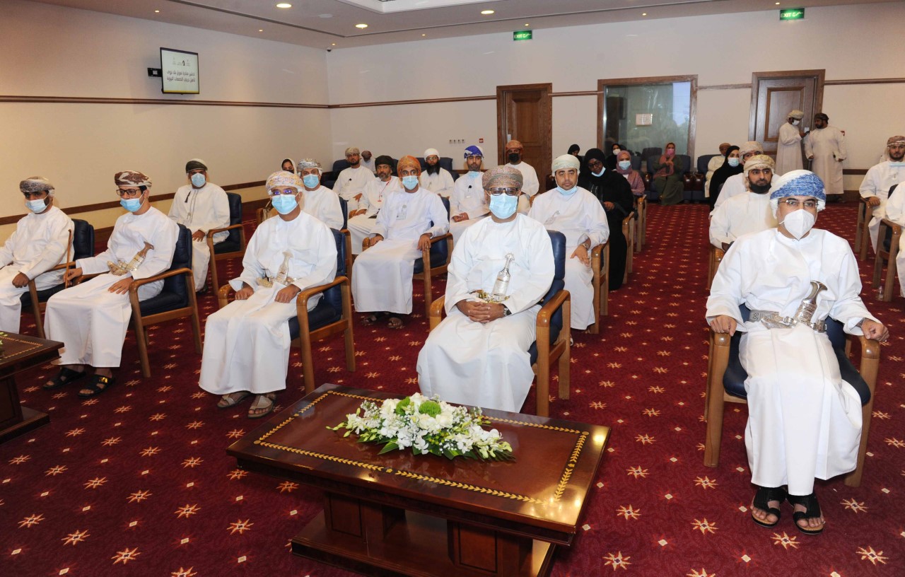More than 1,000 graduates to benefit from educational training ...